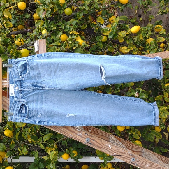 RSQ | Jeans | Rsq Vintage Mom Jeans Faded Distressed Rip 7 | Poshmark